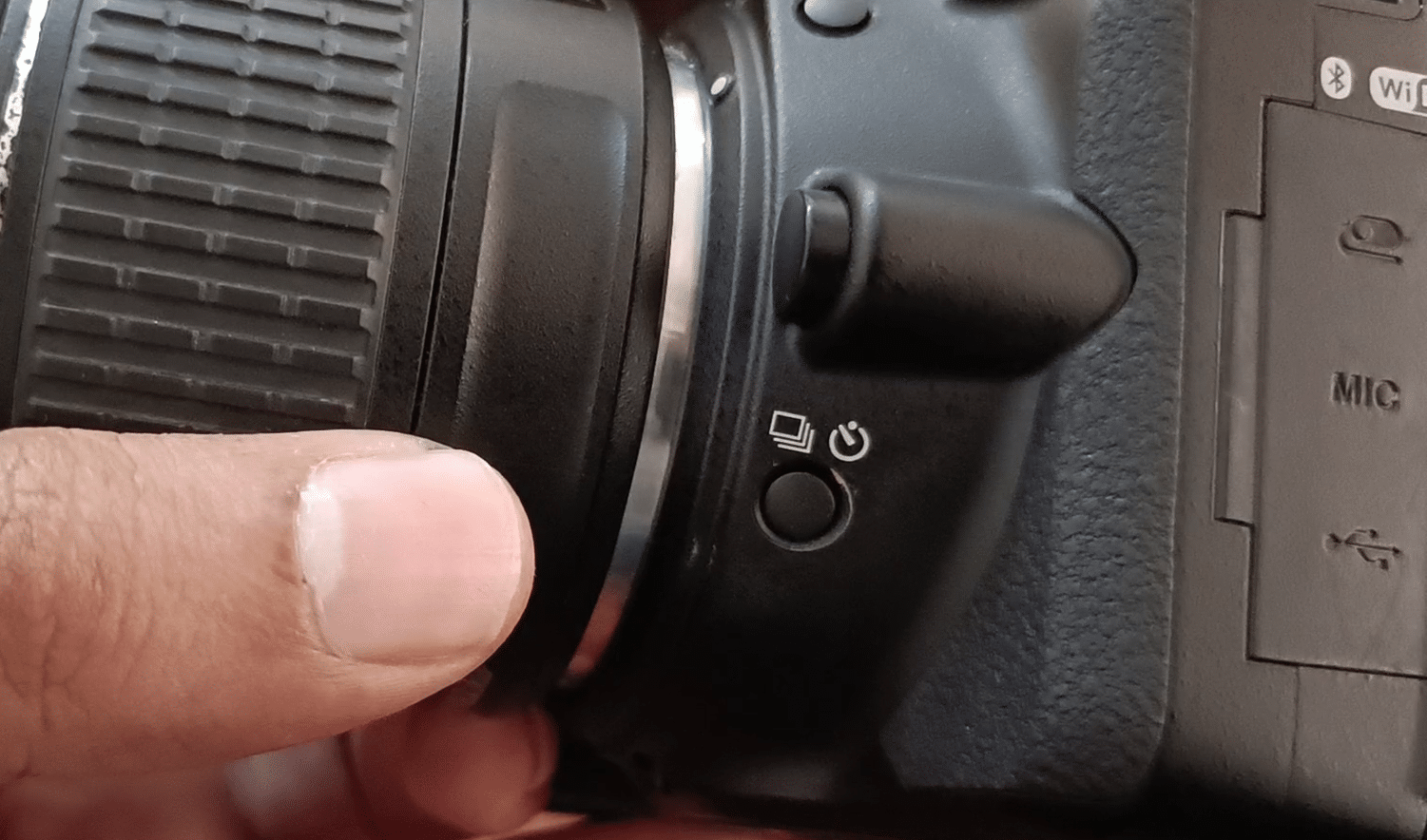 Unlocking the Power of Self-Timer Photography on the Nikon D5600 DSLR Camera - Novice Aide